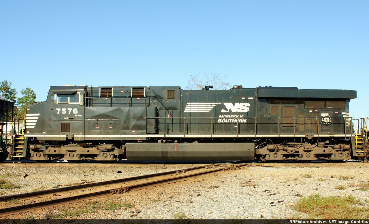 NS 7576